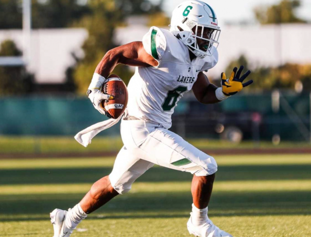New Michigan Man: RB Donovan Edwards Commits to Michigan | MGoFish